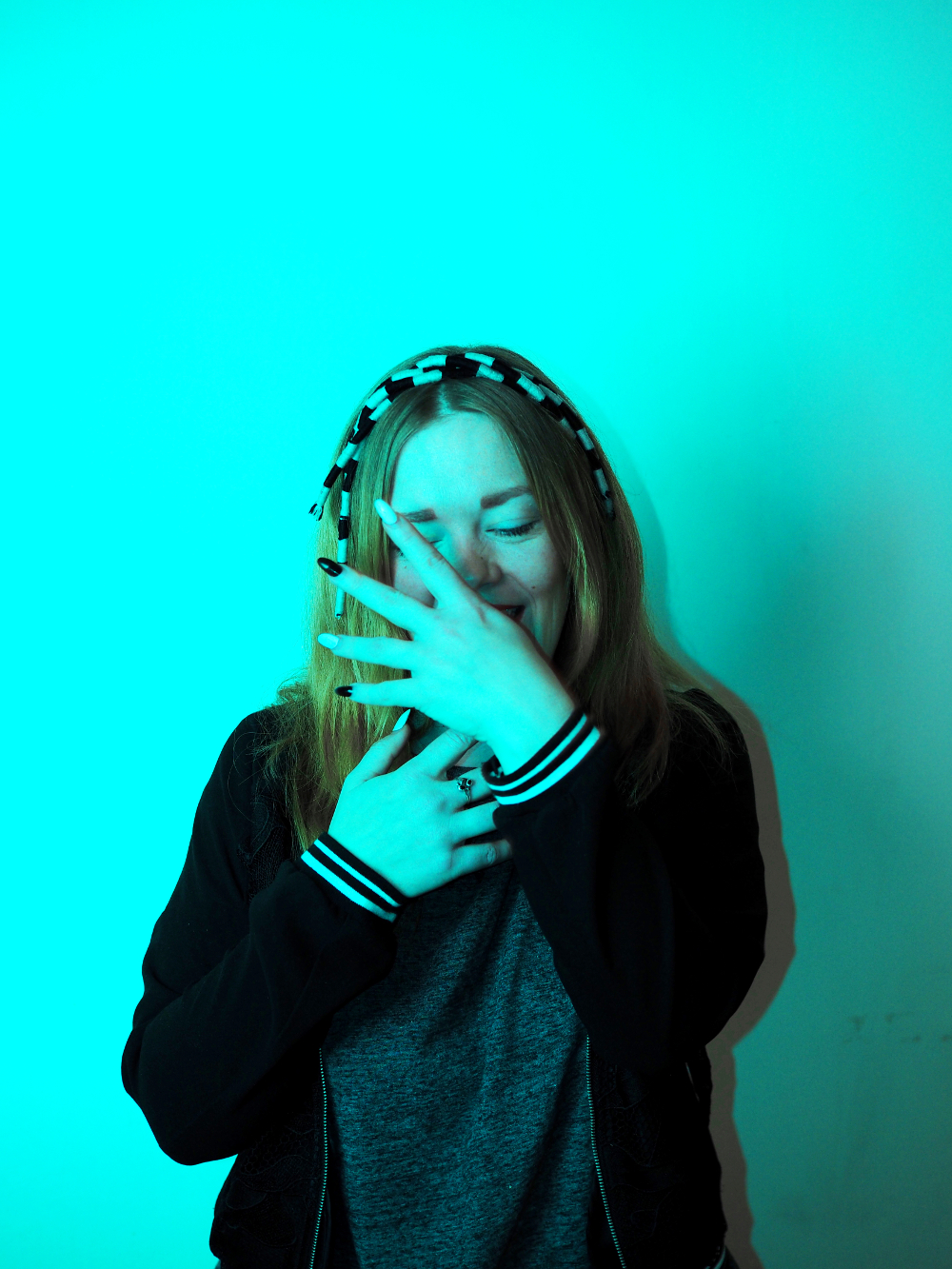 Coco Bans et le girl power : #MaintenantOnAgit – L'Arrogante