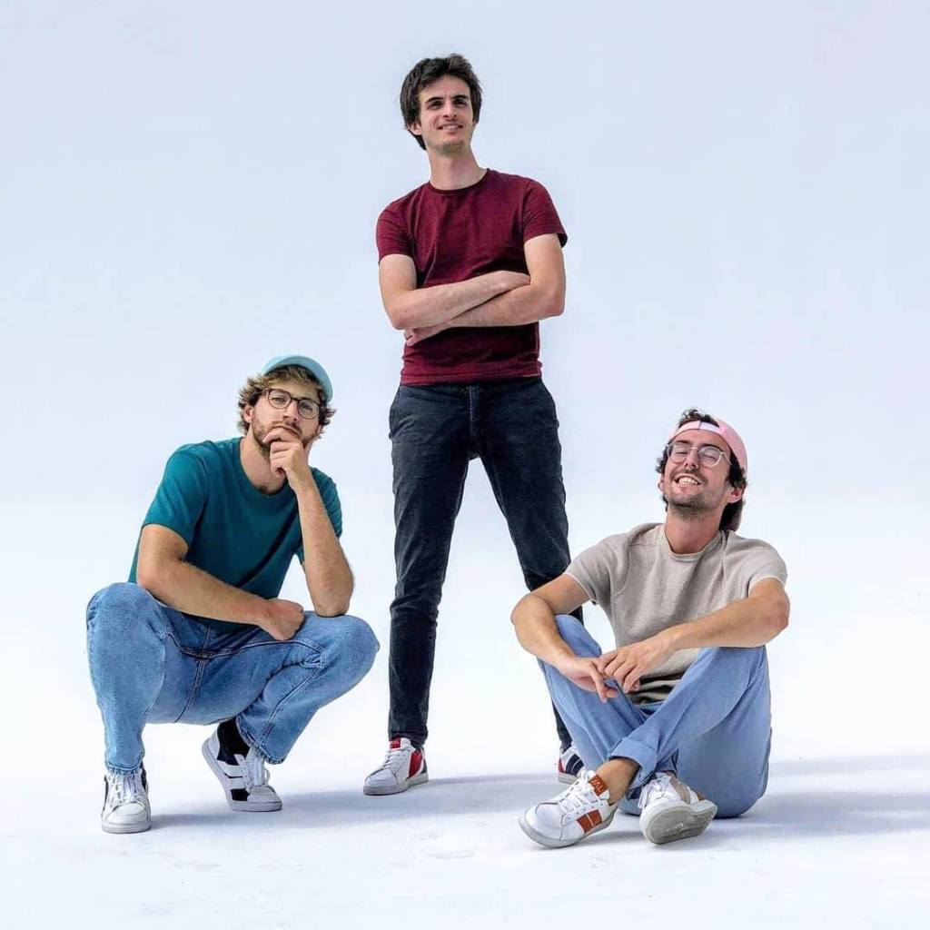 Caval, la PREMIÈRE marque de baskets ASYMÉTRIQUES – L'Arrogante